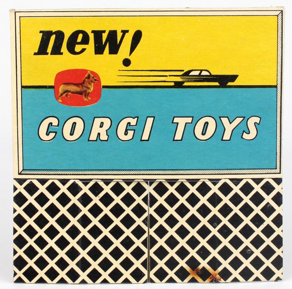 Corgi Toys Stand - QDT