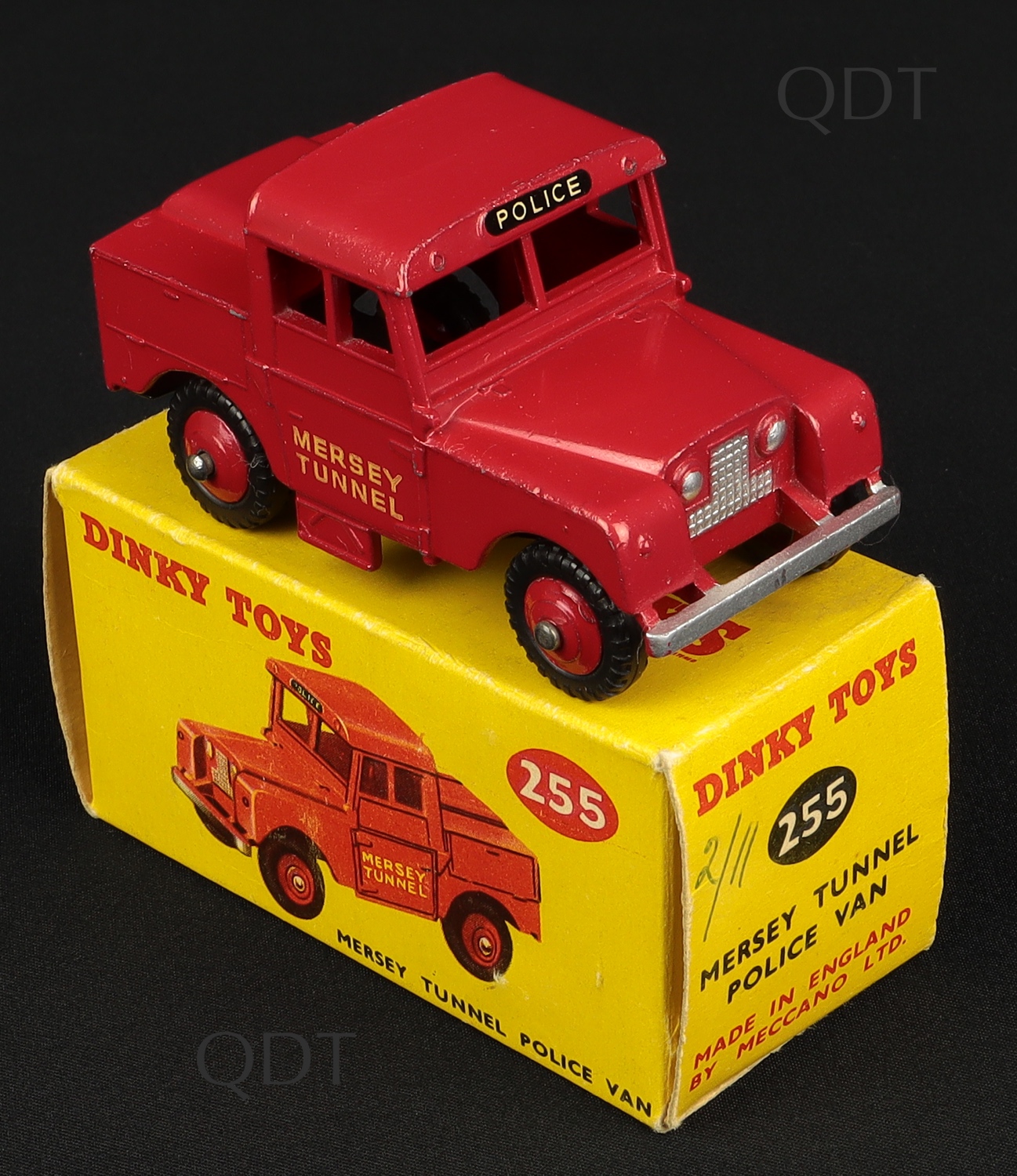 Dinky Toys 255 Mersey Tunnel Police Van - QDT