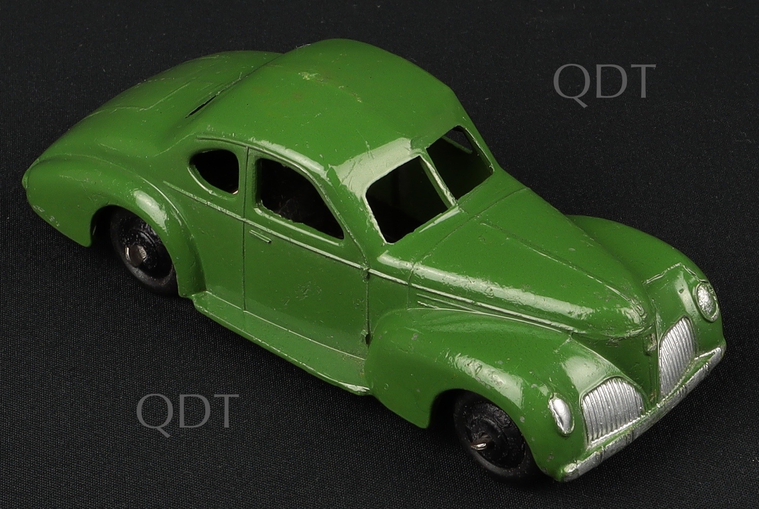 Dinky Toys 39F Studebaker - QDT