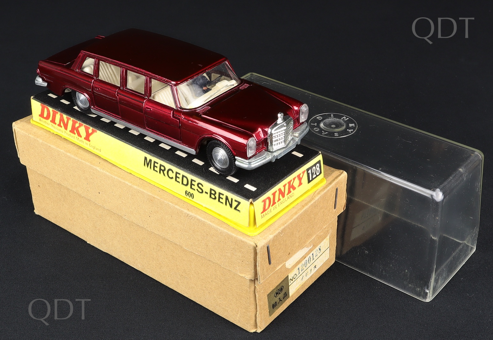 Dinky Toys 128 Mercedes Benz 600 - QDT