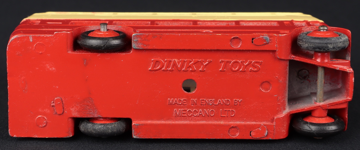 Dinky Toys 29C Double Deck Bus - QDT