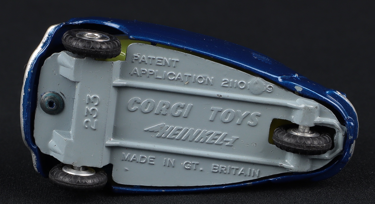 Corgi Toys 233 Heinkel Economy Car - QDT