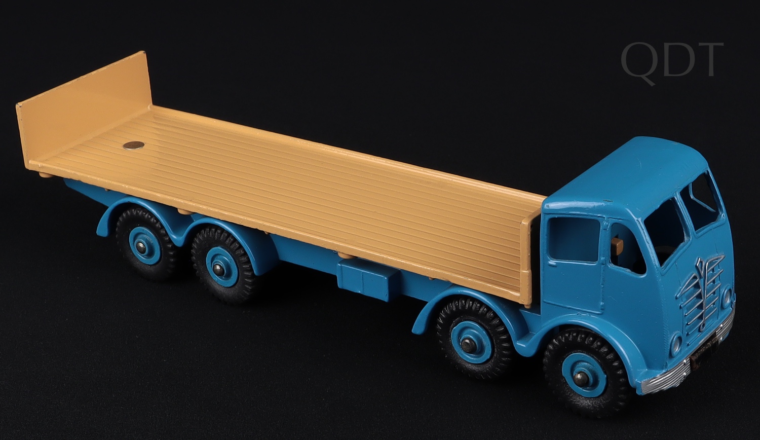 Dinky Toys 903 Foden Flat Truck with Tailboard - QDT